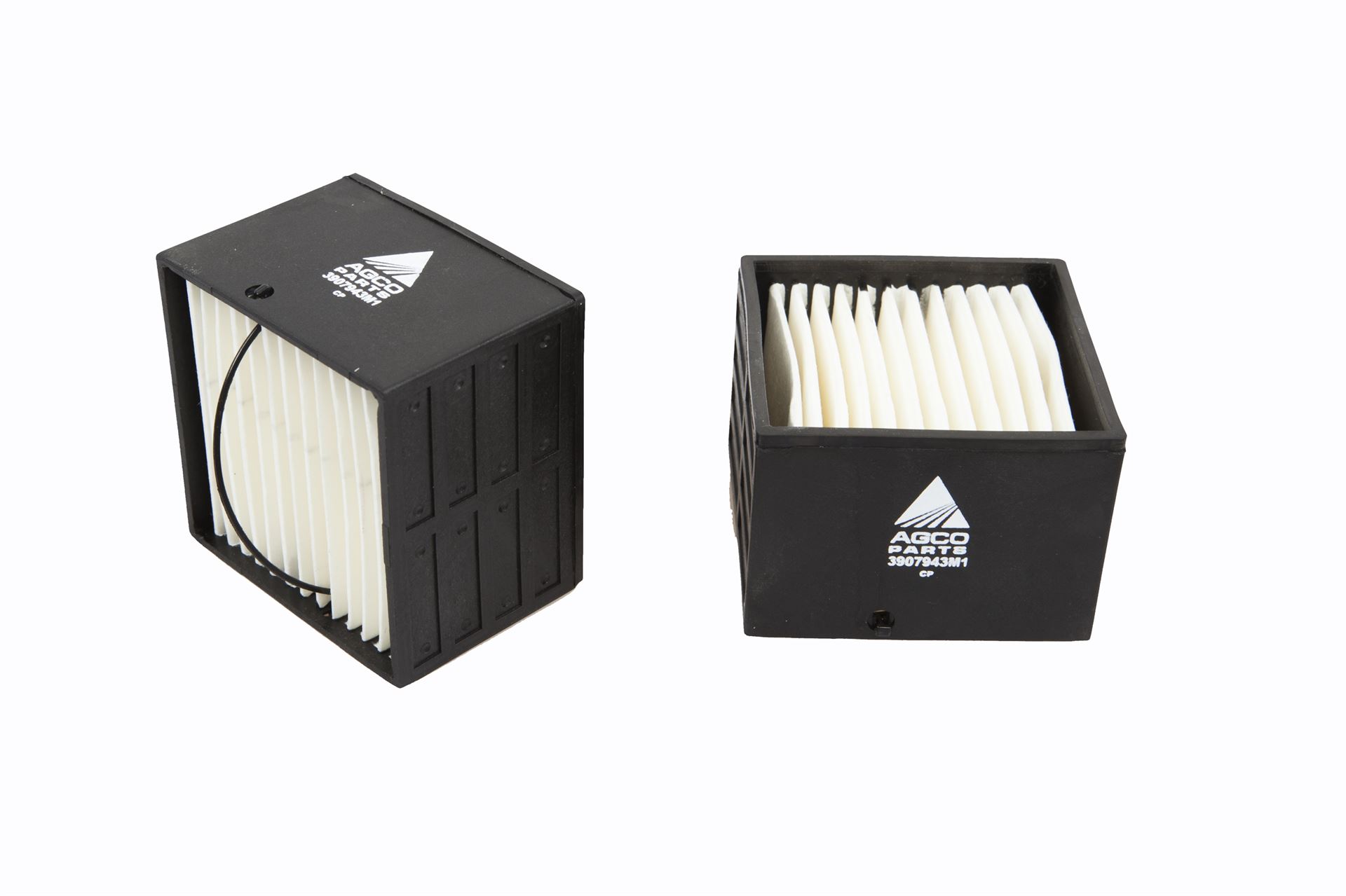 3907943M1 Wkład filtr paliwa silnika - sklep rolniczy Korbanek