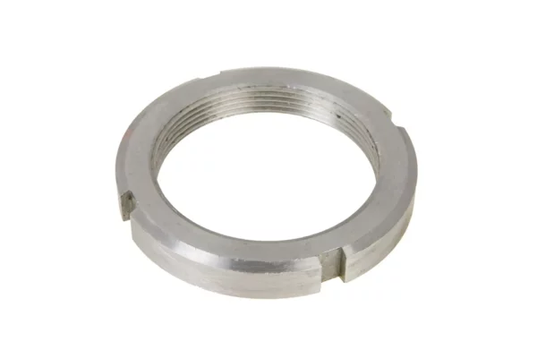 KM13V Nakrętka łożyskowa M65 x 2,0 - sklep rolniczy Korbanek